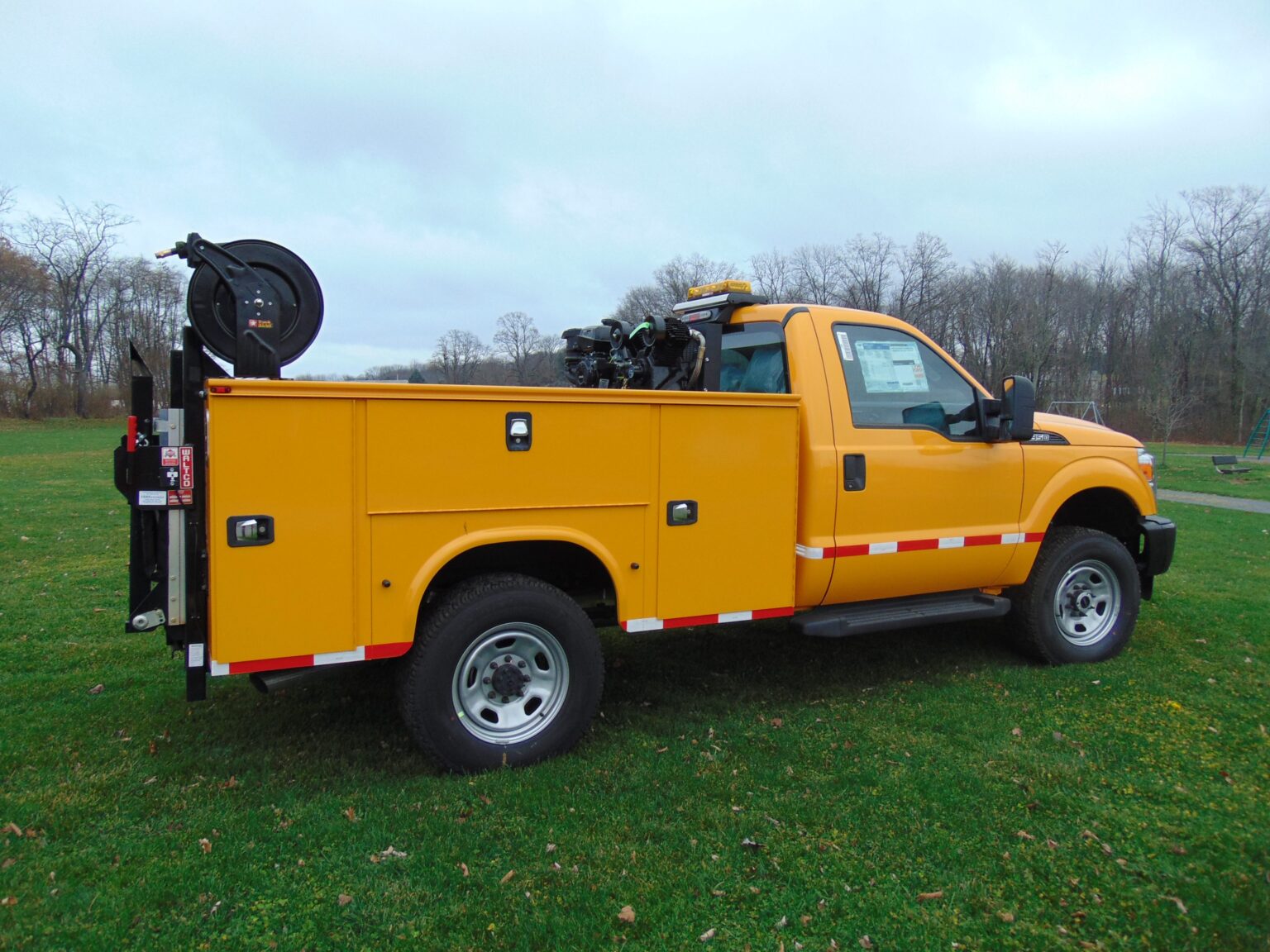 Choosing the Right Utility Truck Box for Your Workload | Levan Machine ...