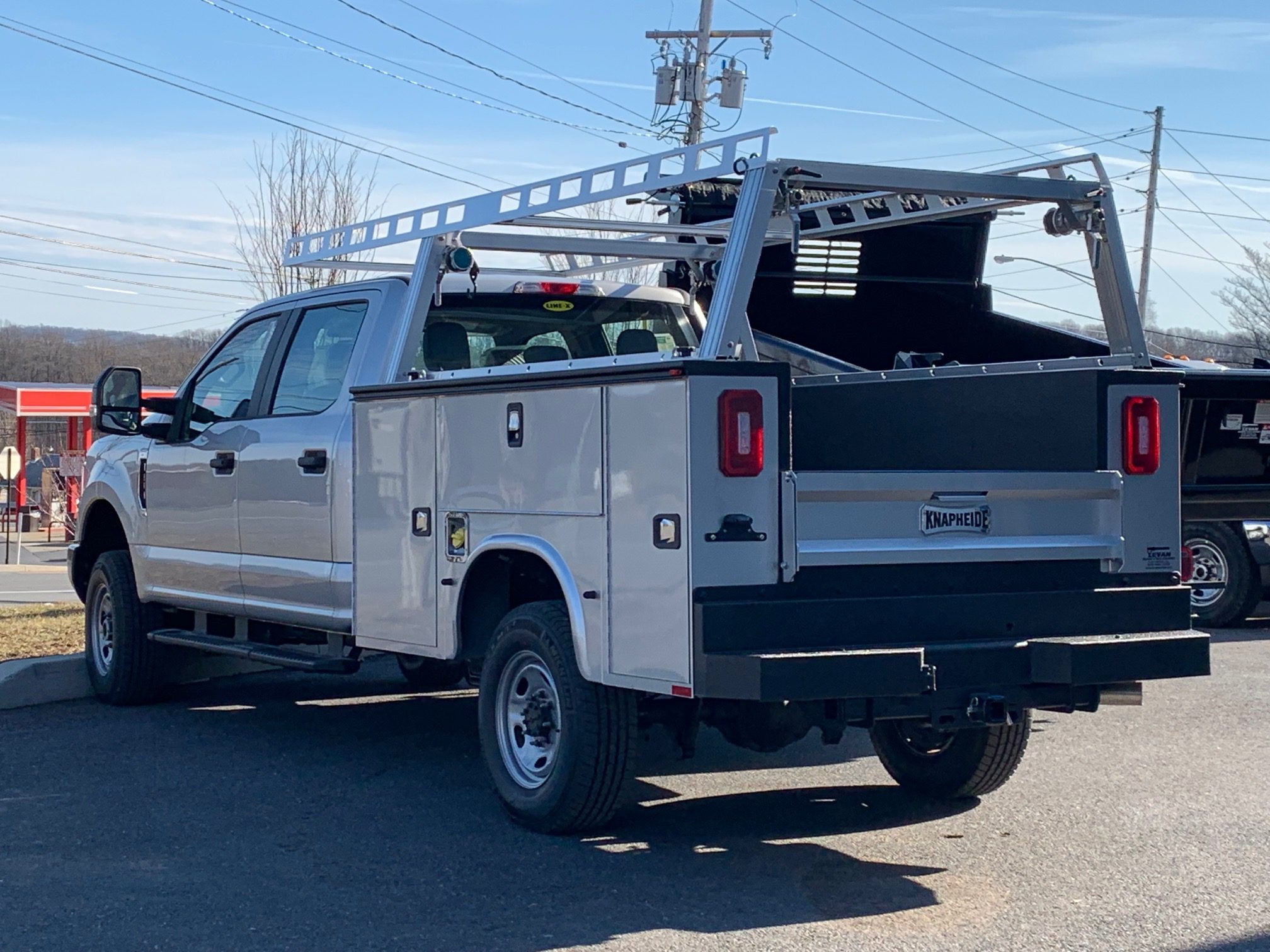 The Impact of Custom Equipment Racks on Worksite Efficiency | Levan ...